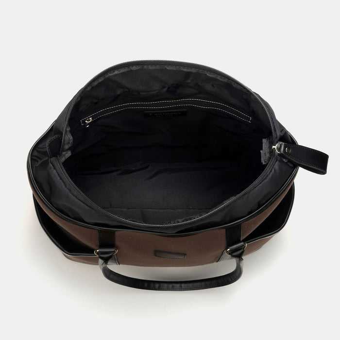 TOWN AND COUNTRY TOTE – T. Anthony