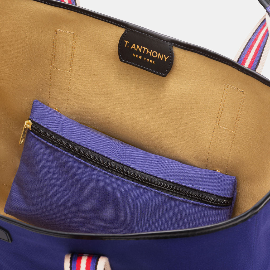 BOATING TOTE - T. Anthony